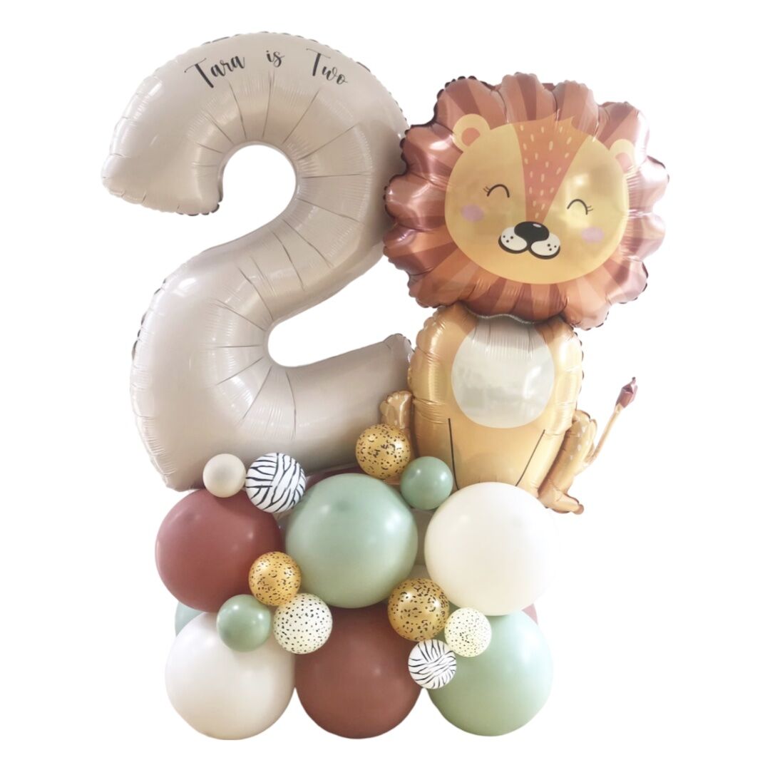 Tara's Wonderworld | Party Decorations | Balloon Sculptures